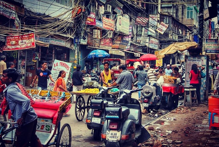 How I Got Scammed in Delhi, India + How To Avoid It!