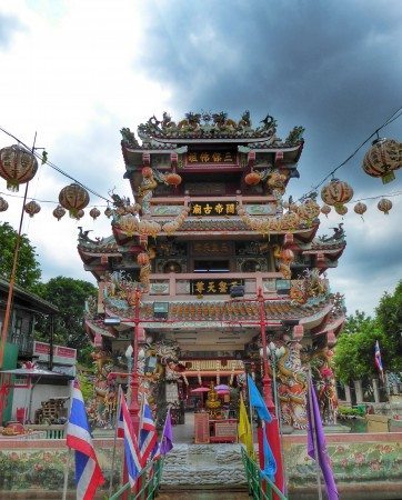 Thonburi Walking Tour: Discovering A More Authentic, Off Beat Area of ...