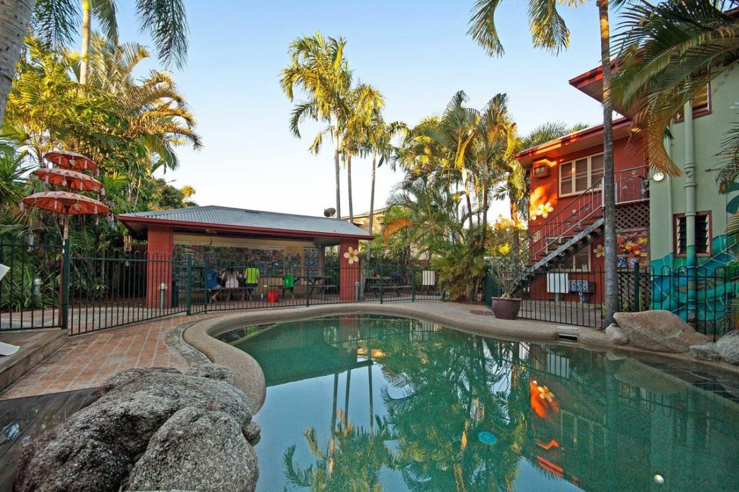 5 Best Backpacker Hostels in Cairns, Australia - Global Gallivanting ...